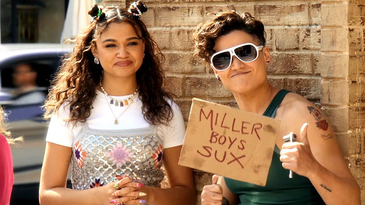 Maintenance Required Interview with Katy O'Brian, Madison Bailey ...