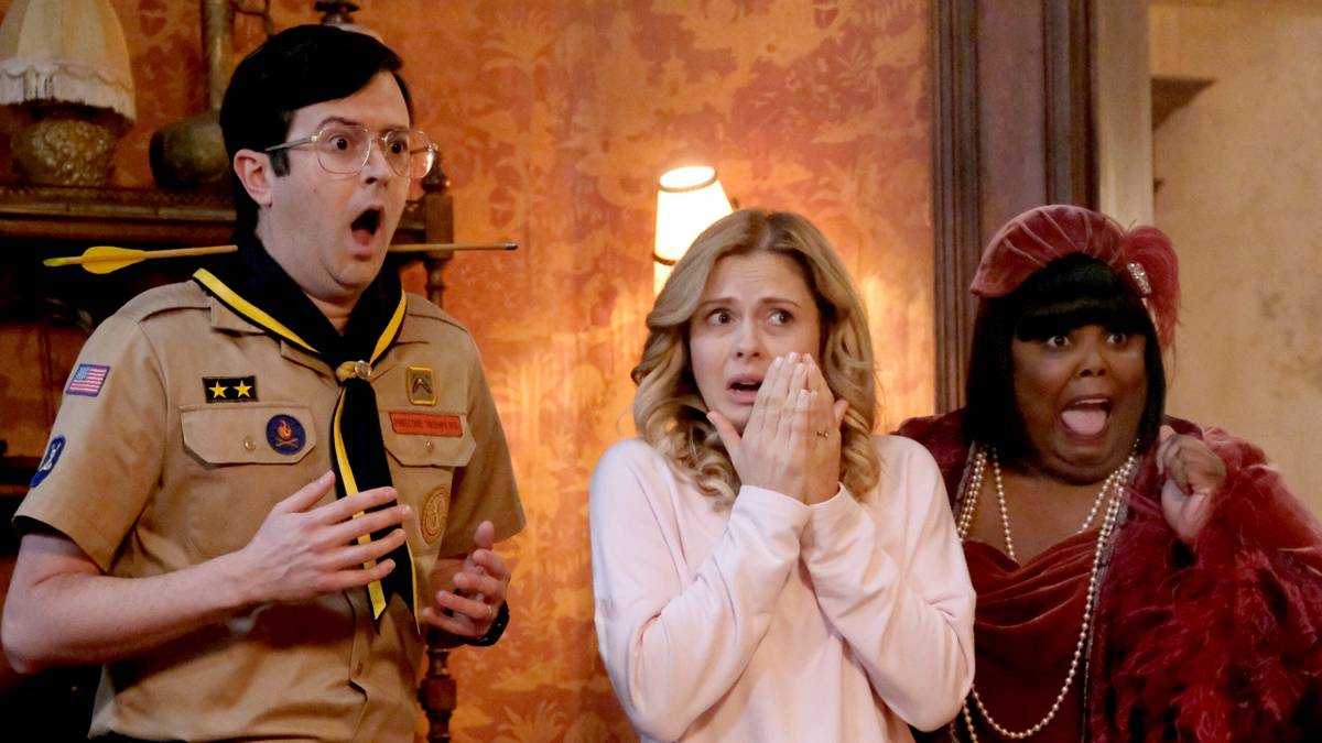 Ghosts Season 5 Premiere: A Rare Misstep For The Beloved Sitcom