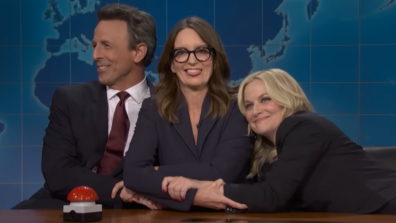 SNL Weekend Update Brought Back Amy Poehler, Tina Fey, & Seth Meyers For A Joke-Off