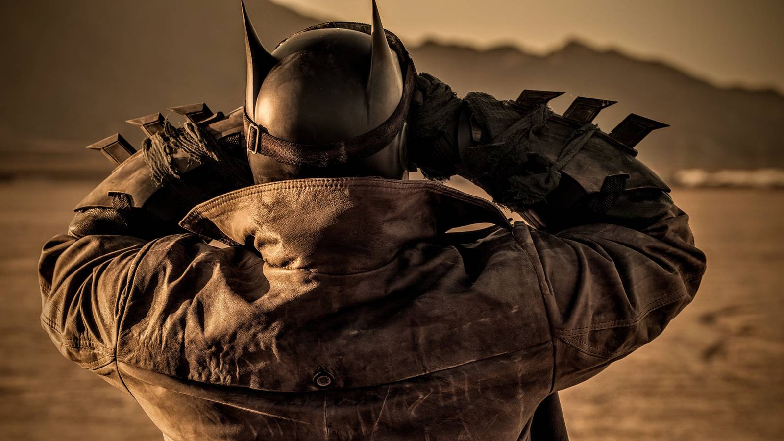 Batman's New Suit Fixes Batman vs Superman's Controversial Knightmare ...