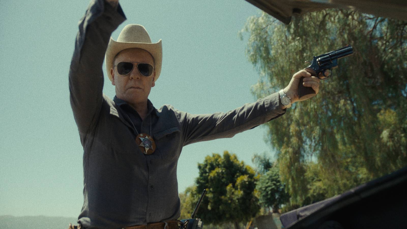 Kiefer Sutherland's New R-Rated Crime Thriller Is Now A Netflix ...