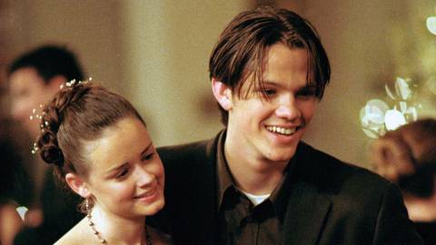 Gilmore Girls Summary, Trailer, Season List, Cast, Where to Watch and More