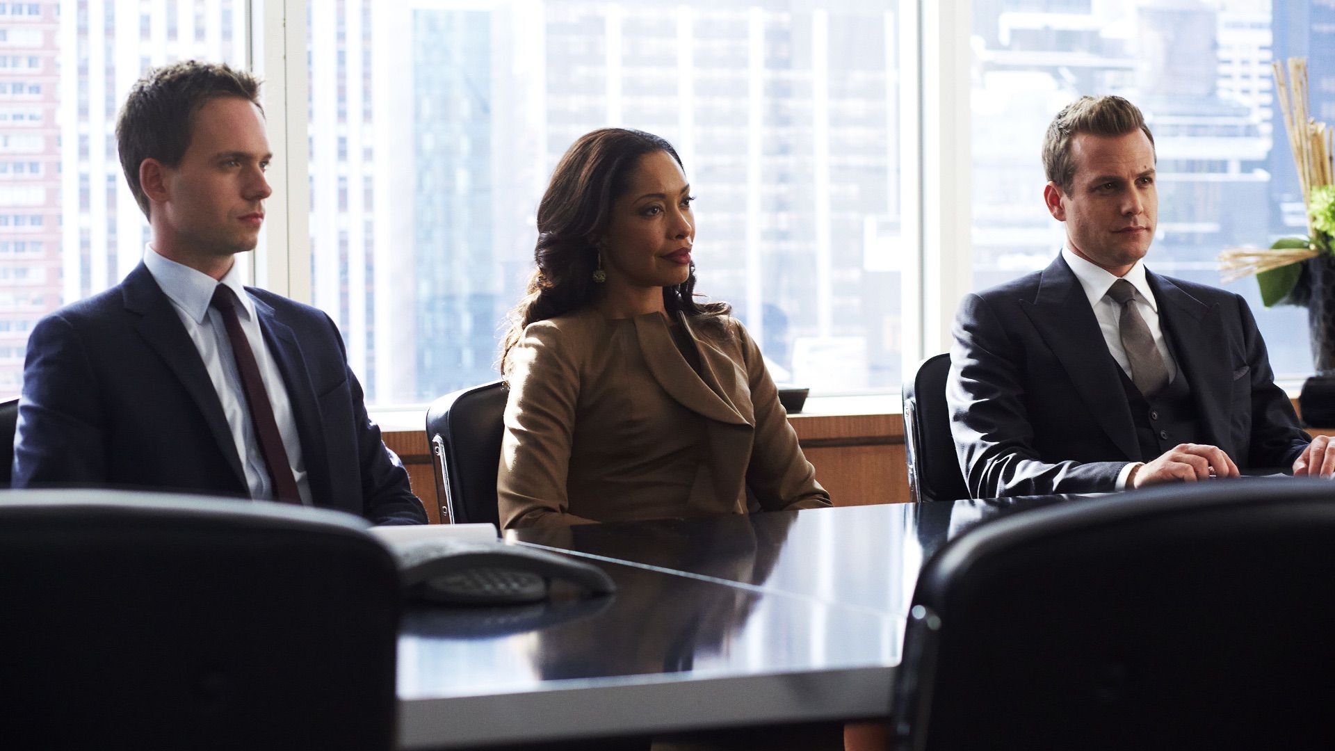 Suits Summary, Trailer, Season List, Cast, Where to Watch and More