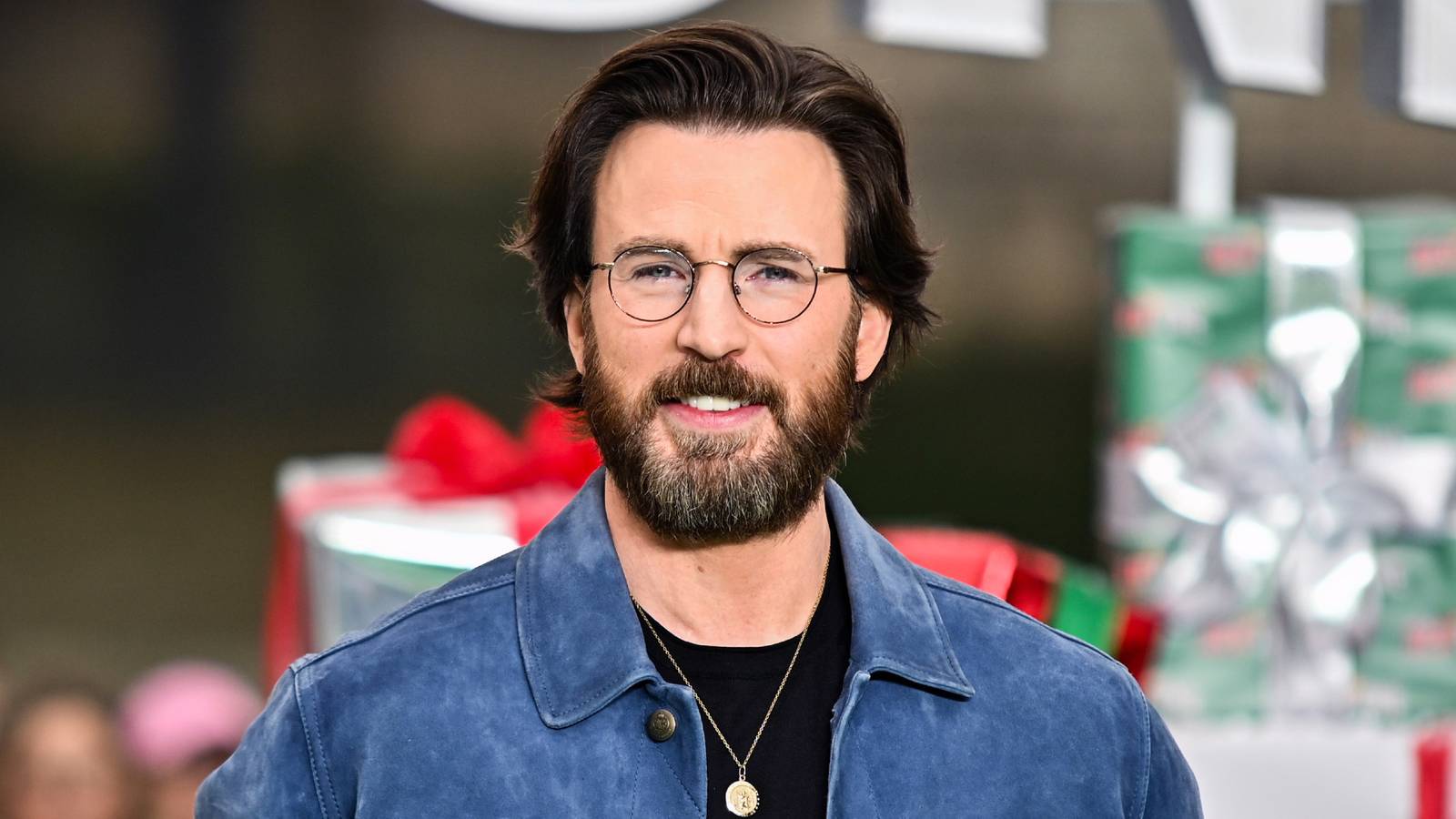 Chris Evans' New R-Rated Hidden Gem Neo-Noir Thriller Officially Hits ...