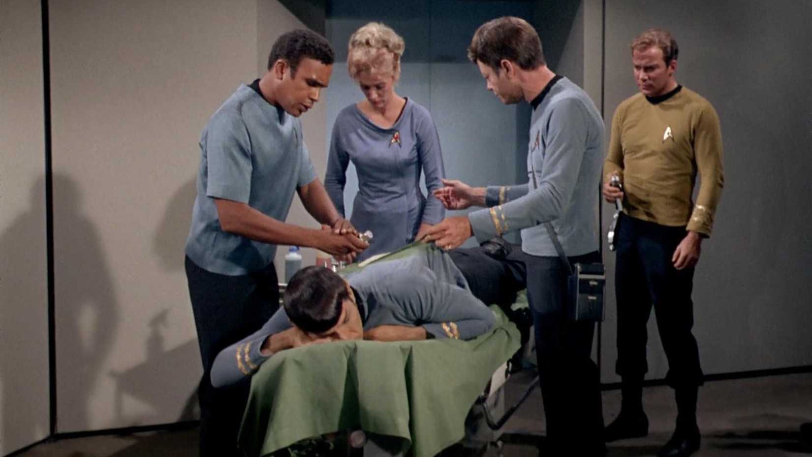 Walter Koenig Critiques Overly Sexualized Performance In Star Trek: TOS ...