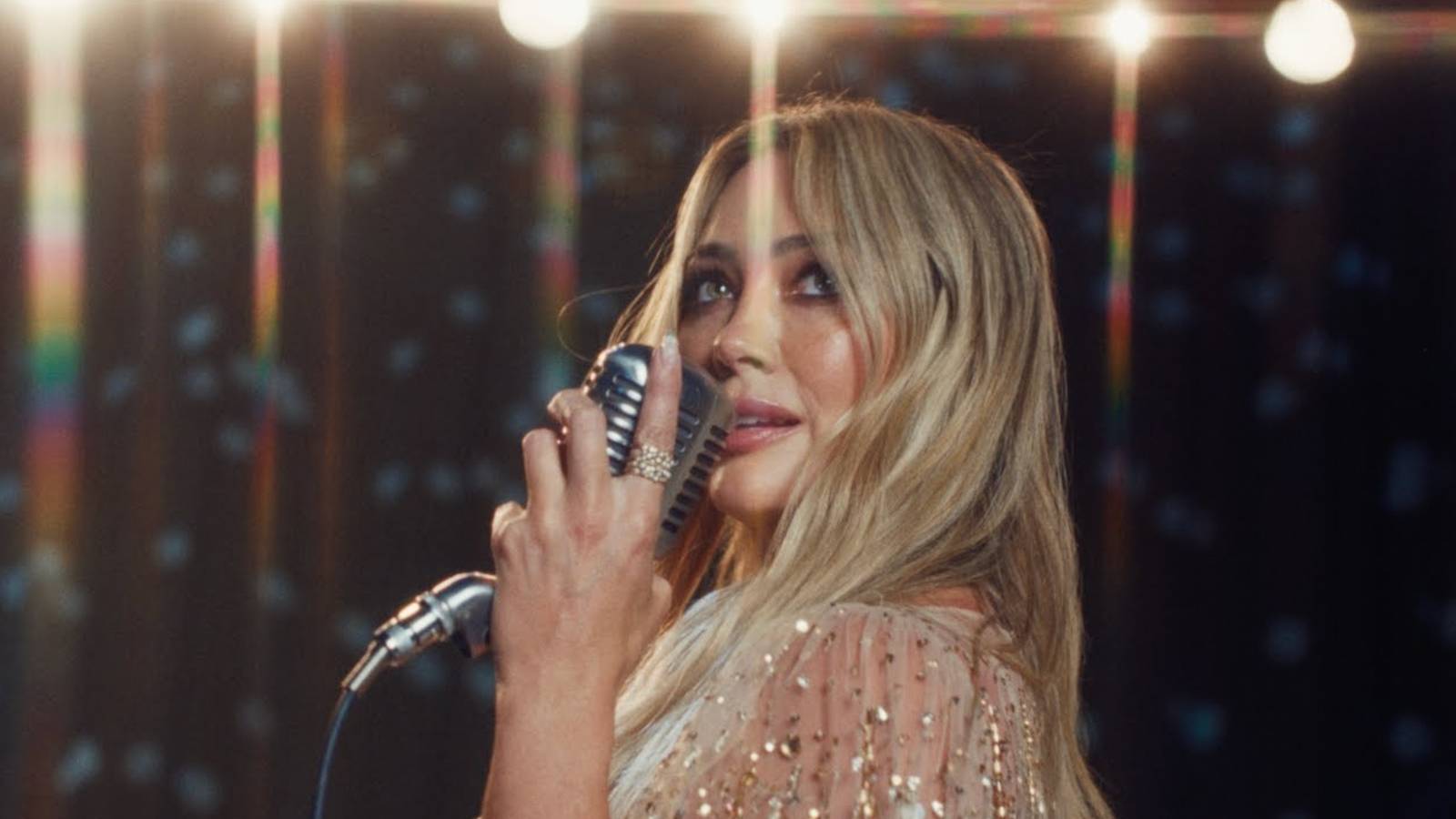 Hilary Duff's Nostalgic Brooklyn Concert: 10 Iconic Songs Ranked