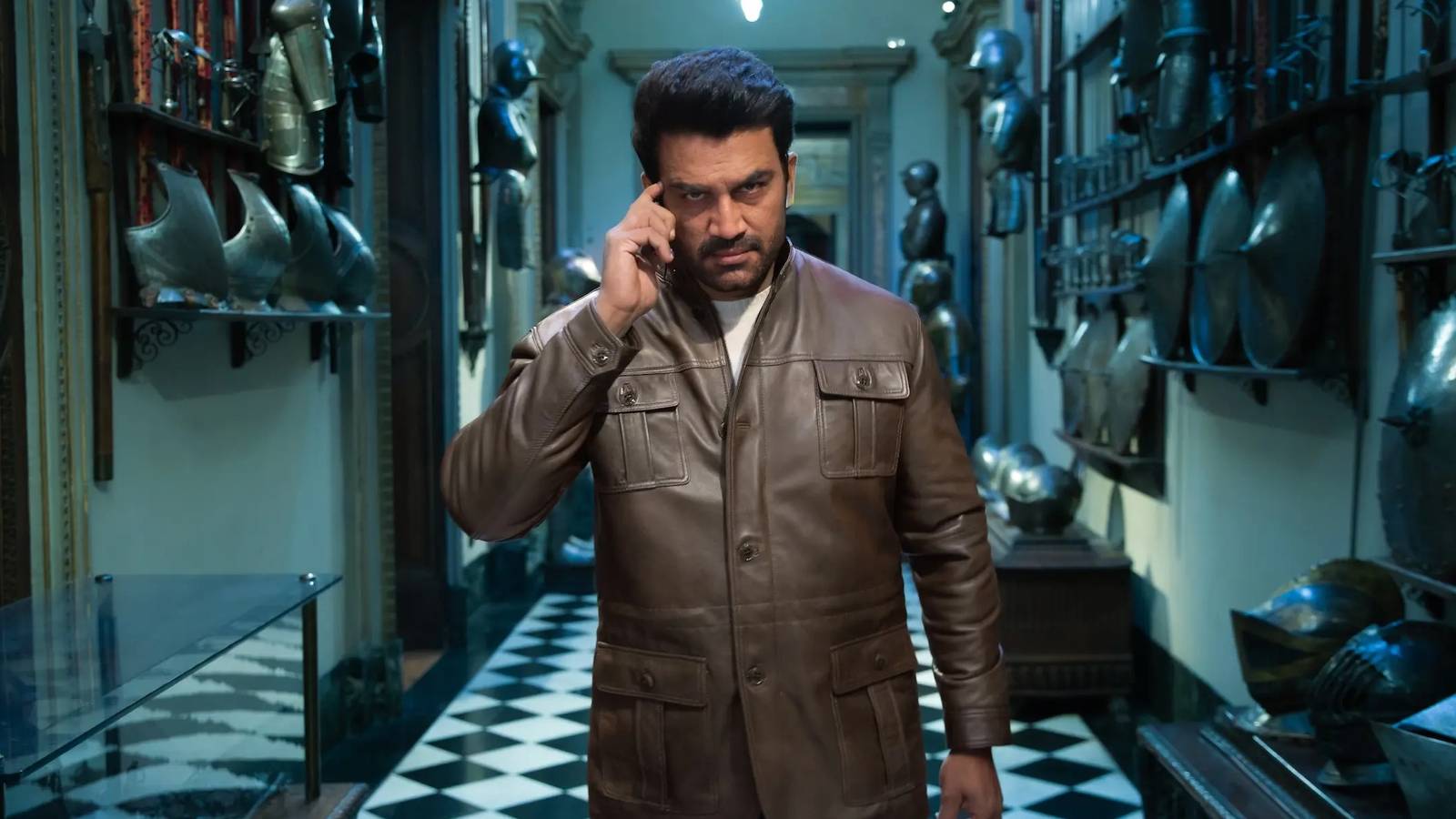 Netflix's Wild New 7-Part Crime Thriller Series Is Now An Instant ...