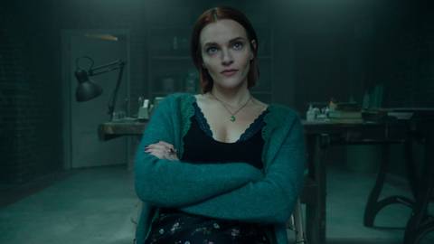 You Summary, Trailer, Season List, Cast, Where to Watch and More