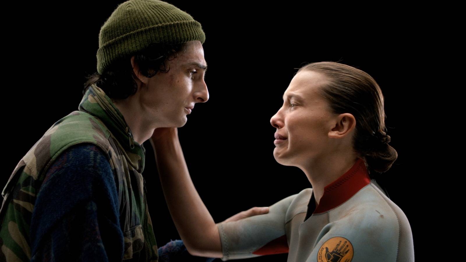 Netflix's Stranger Things Officially Returns In 1 Week Right At The ...