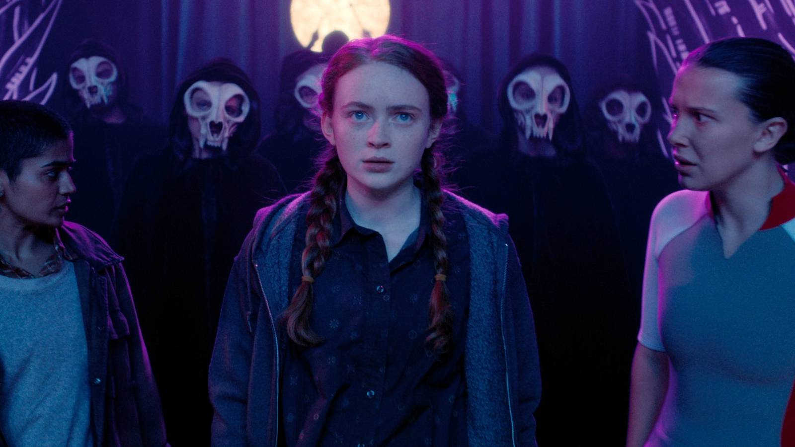 How CBS' Ghosts Outdid Stranger Things On Netflix