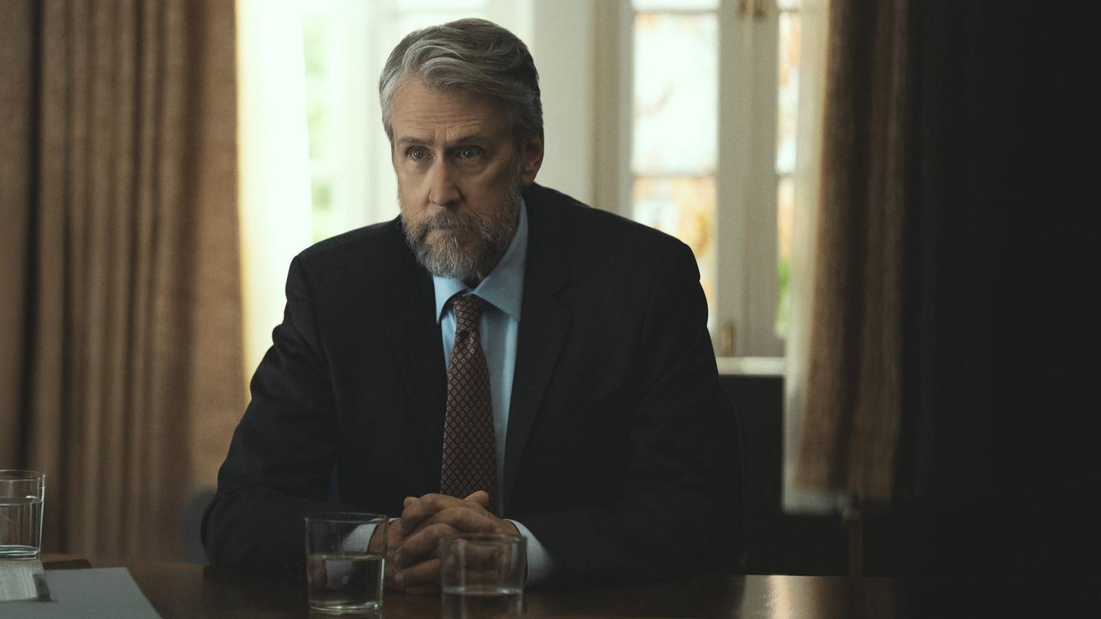 Alan Ruck Details Dean Riggs' Near-Fatal Health Scare In Rooster Episode 3