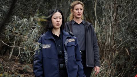 Deadloch Summary, Trailer, Season List, Cast, Where to Watch and More