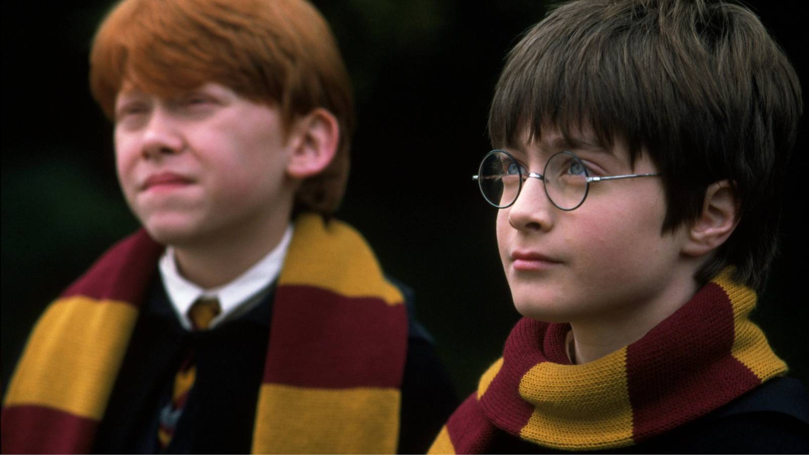Harry Potter Series' First Official Looks At New Platform 9 3/4 & The ...