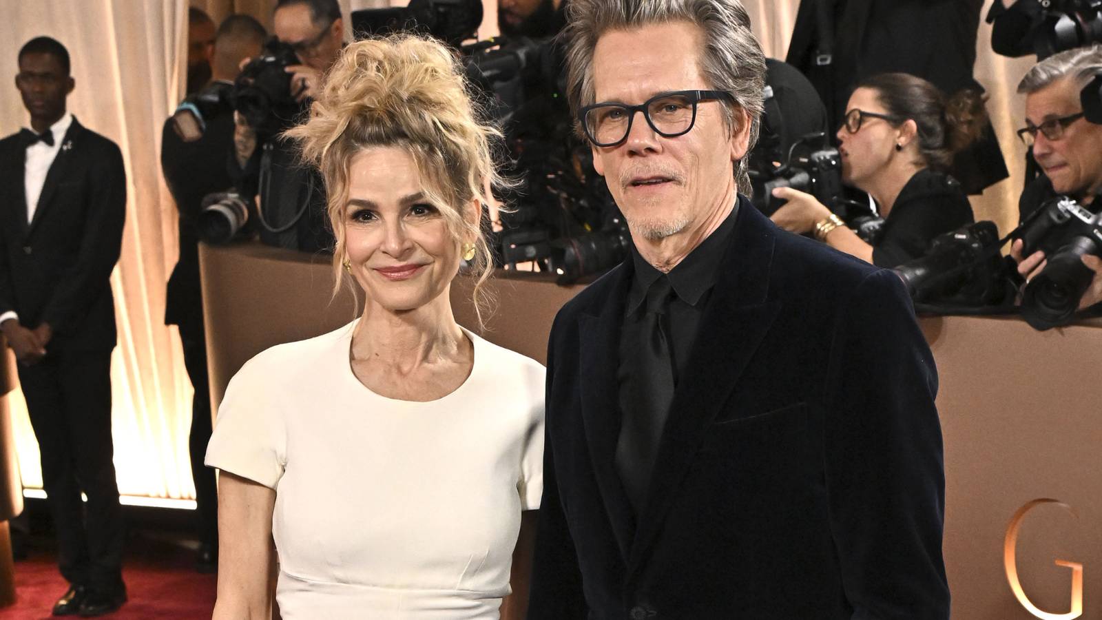 100% Rotten Tomatoes Horror-Comedy Starring Kevin Bacon And Family ...