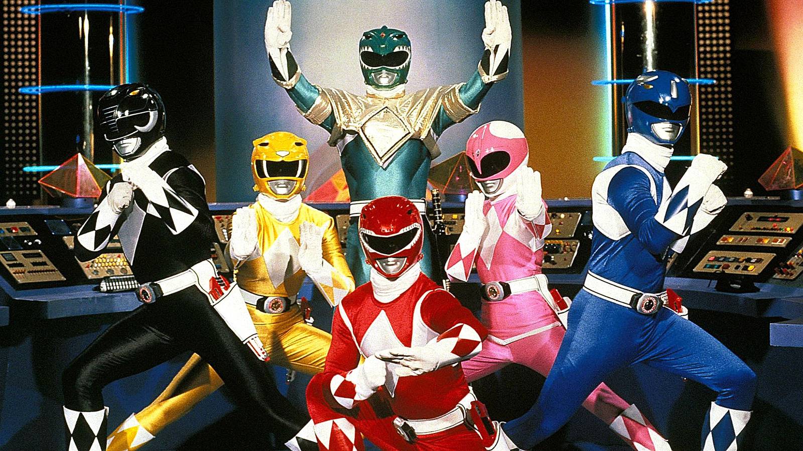 First Look at Mighty Morphin Power Rangers’ Brand-New Ranger in ...