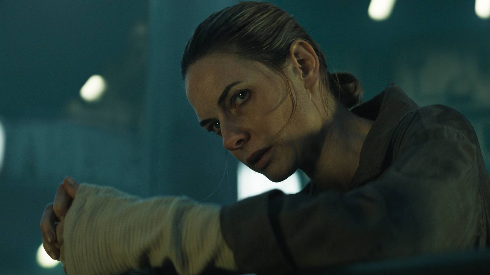 Apple TV's New Sci-Fi Adaptation Will Make Silo & Dark Matter Feel Small
