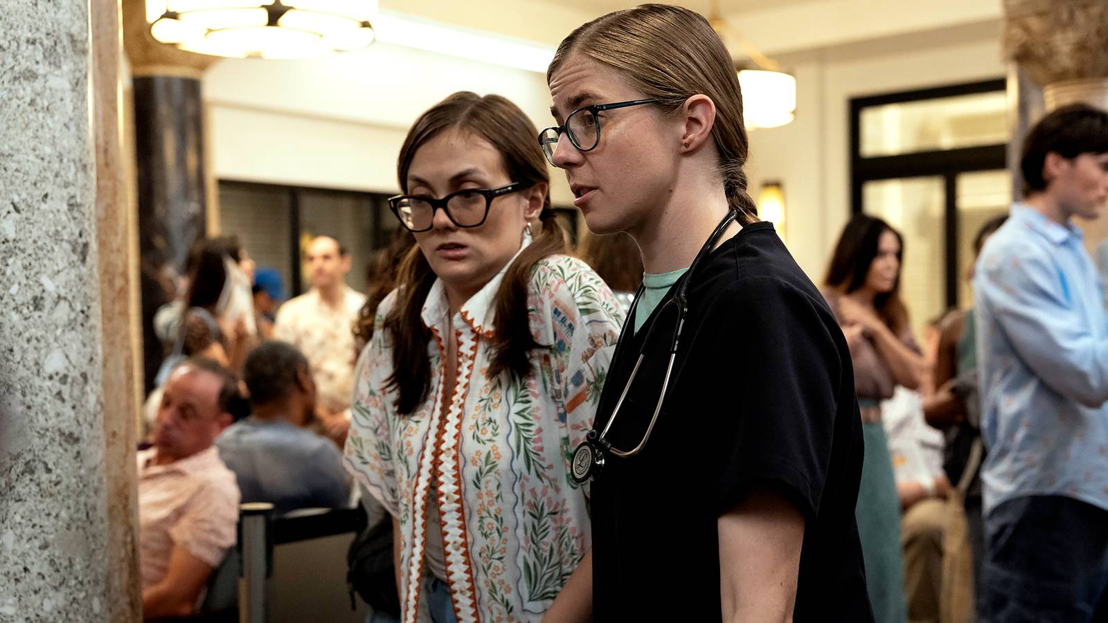 Mel & Becca's Family Breakdown In The Pitt Season 2 Explained By Taylor ...