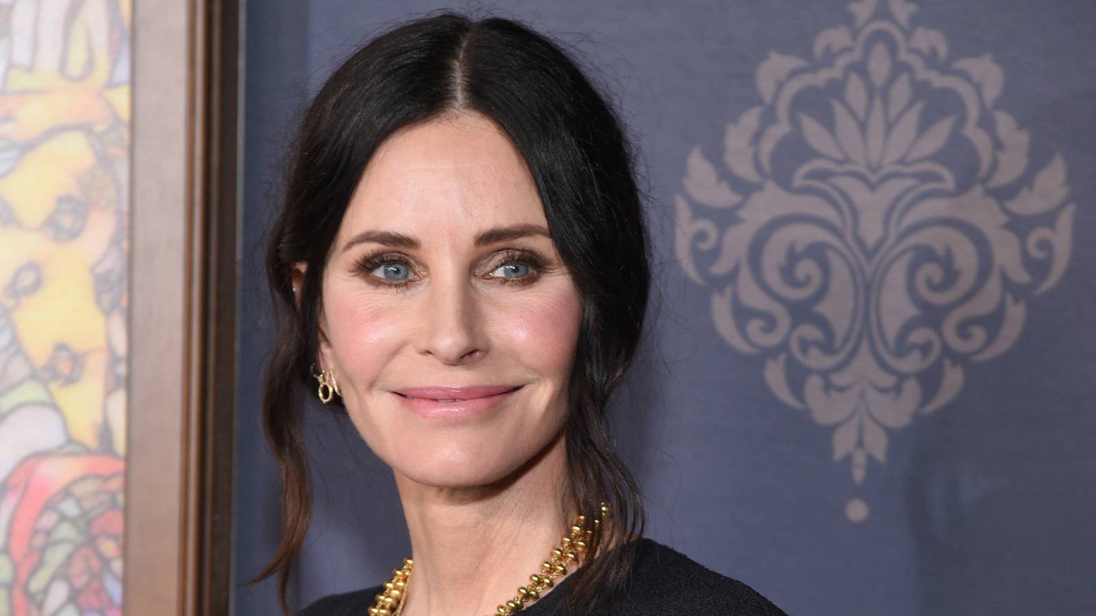 Courteney Cox's "Insane" Upcoming Adaptation Of 4-Part Netflix Crime ...