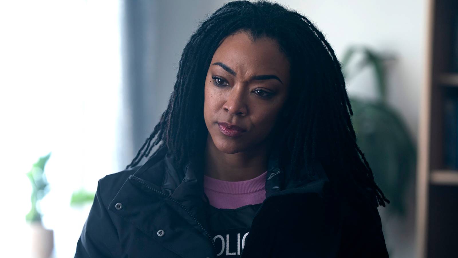 Boston Blue Season 1's Cliffhanger Ending & Lena's Near-Death Explained ...