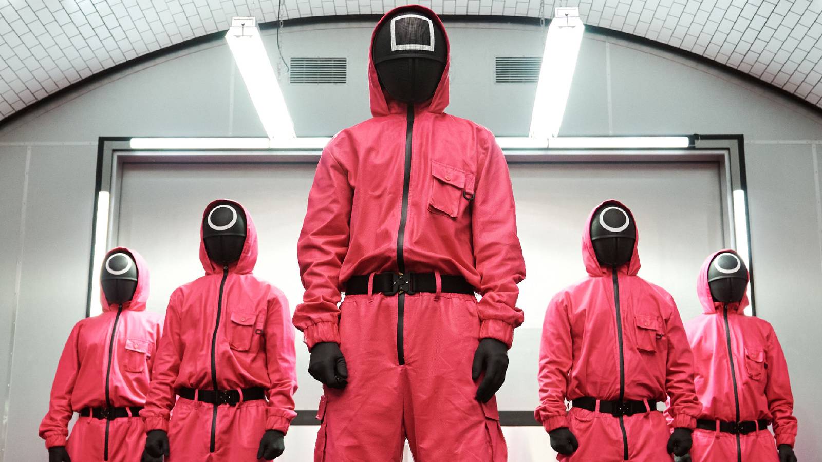 Squid Game Meets The Hunger Games In Netflix's 8-Part Dark Thriller ...