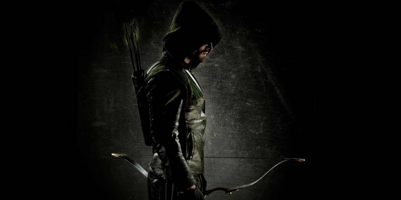 Arrow: 12 Of The Strongest Characters (And 11 So Bad They’re Useless)