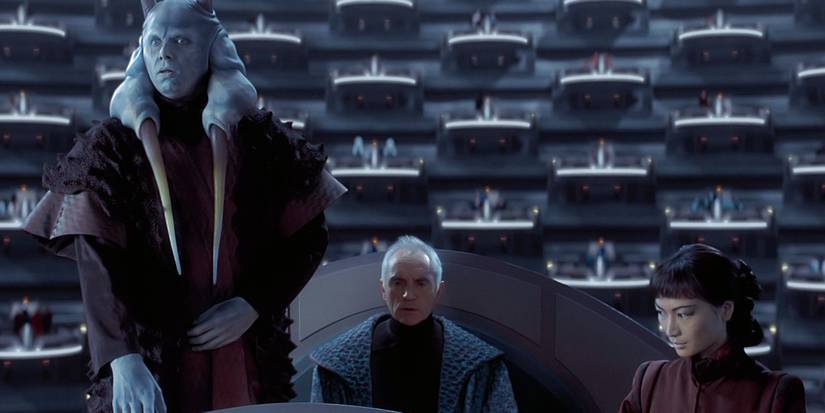 Star Wars: Chancellor Valorum's Fate After The Phantom Menace