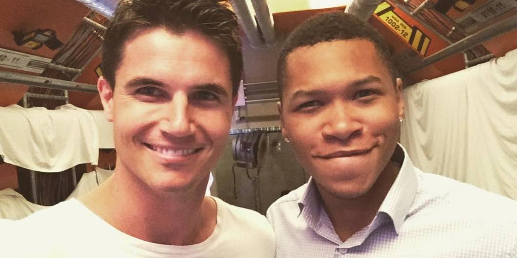 The Flash: Firestorm Actor Robbie Amell Promises His Return