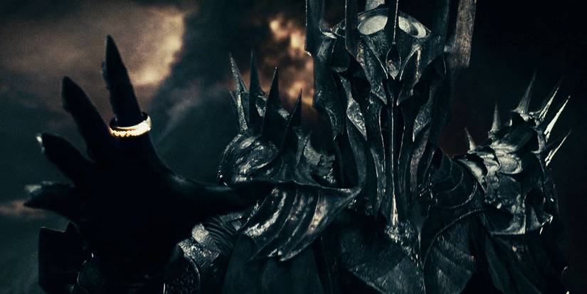 Celebrimbor Answers One Of Tolkien's Oldest LOTR Questions