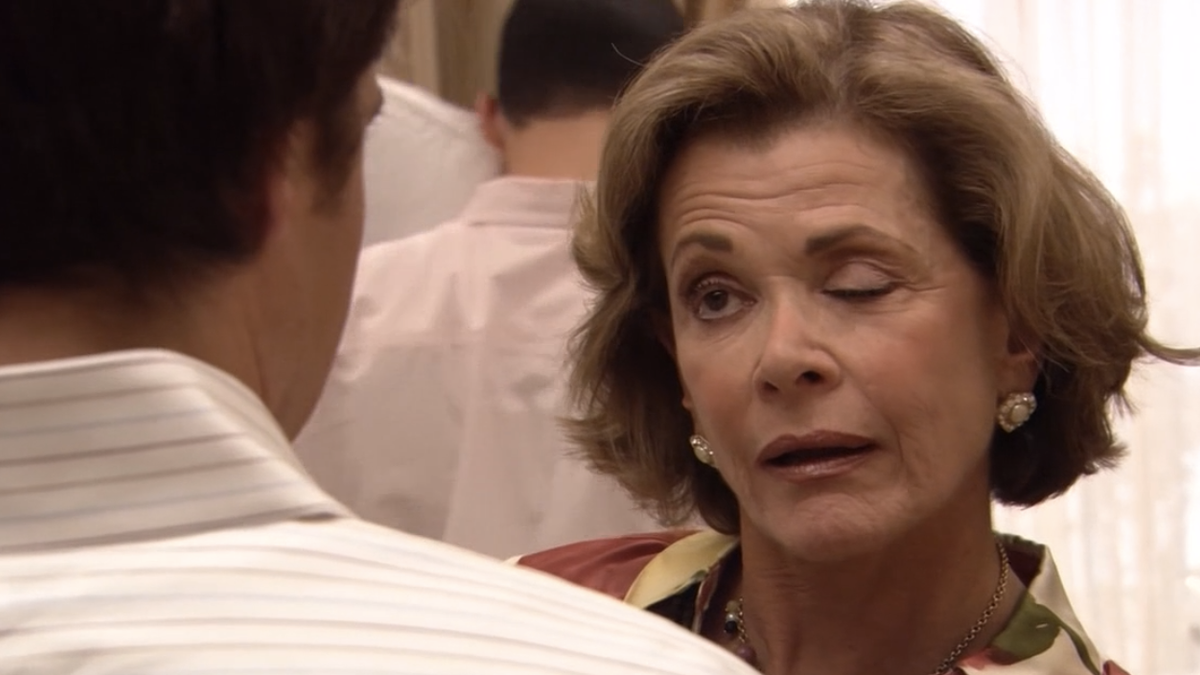 Arrested Development: A Guide to the Bluth Family