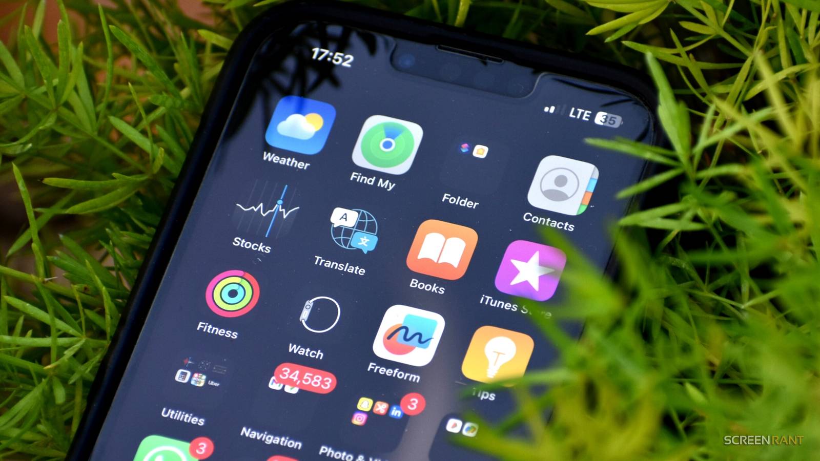 5 Ways To Edit Your iPhone Home Screen In iOS 16